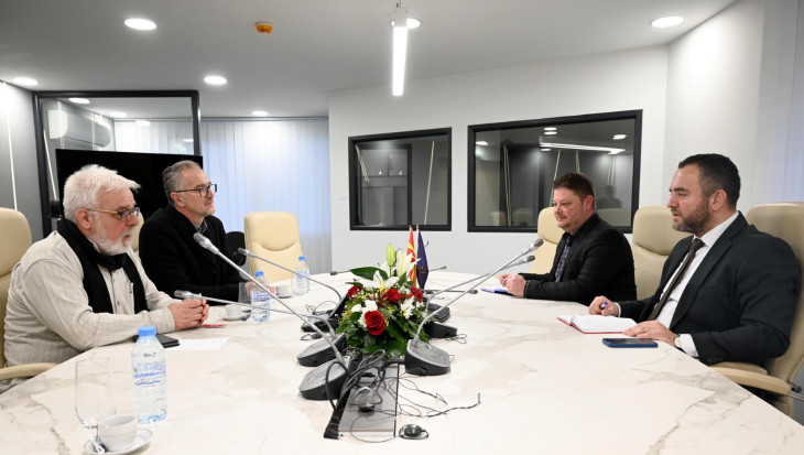 Toshkovski meets with Macedonian Association of Tourist Guides and ...
