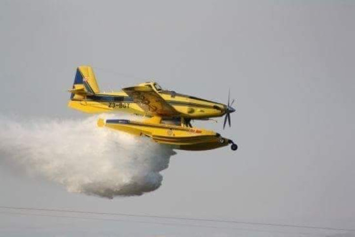 Angelov: Firefighting aircraft and teams from several countries ...