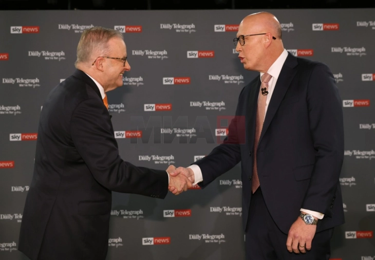 Австралиските партиски лидери ја прекинаа кампањата по смртта на папата Франциск