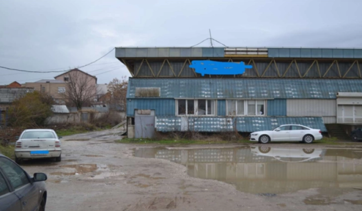 Објектите за спорт во сопственост на државата управувани од јавно претпријатие кое законски